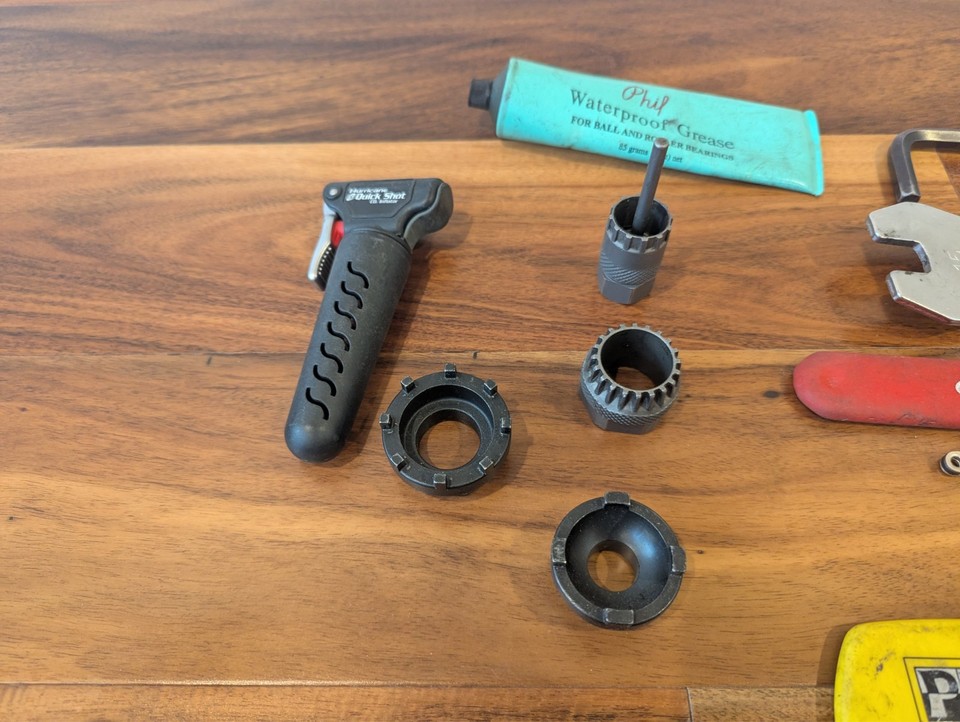 Bicycle Tools - Lot - Park Tool, Pedros, Phil Wood, Planet Bike, Cassette Cable | eBay