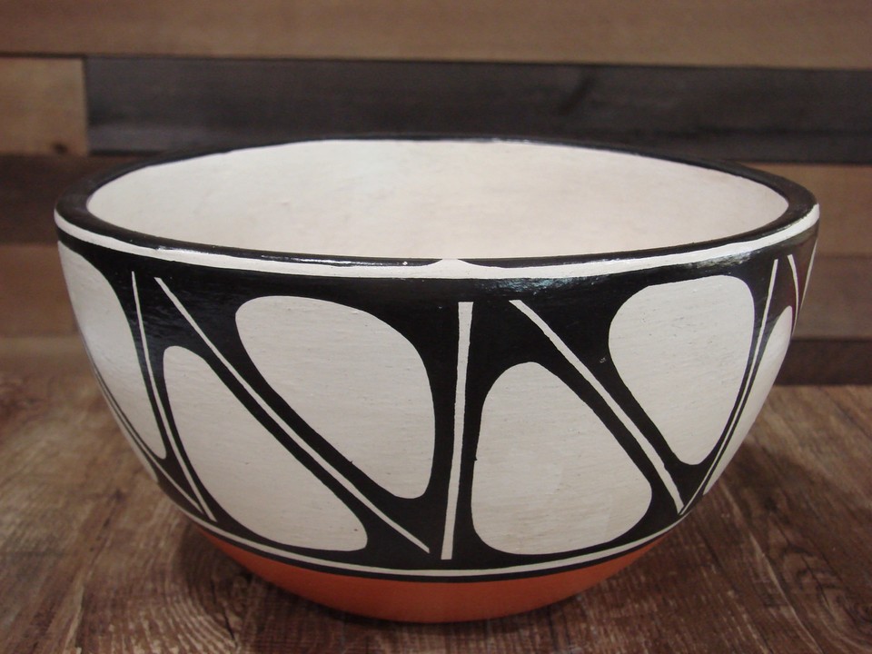 Native American Santo Domingo Kewa Handmade Clay Pottery by Aguilar | eBay