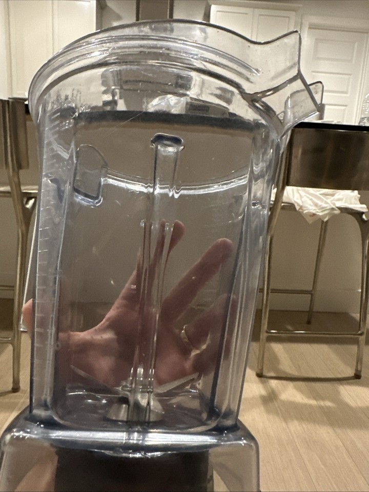 Great Shape Vitamix Vita-Mix VM0197 Used Owned For About 2 Years ...
