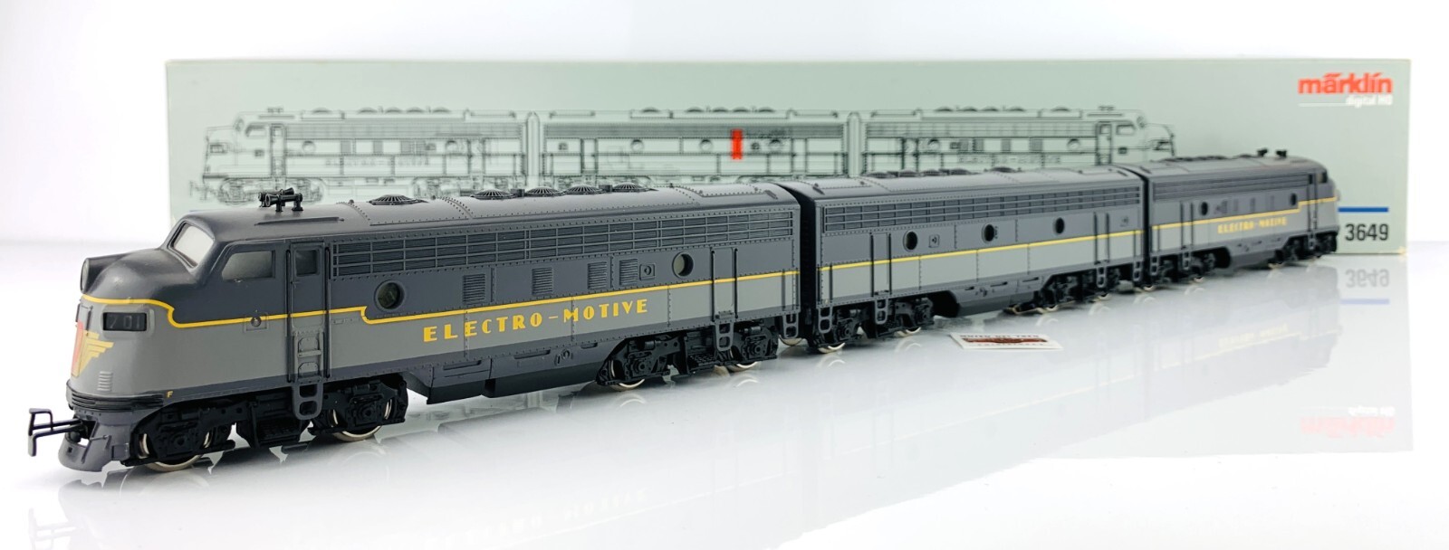 JM78 - Marklin H0 3649 - Diesel Locomotive Triple Electro-Motive EMD F7 ...