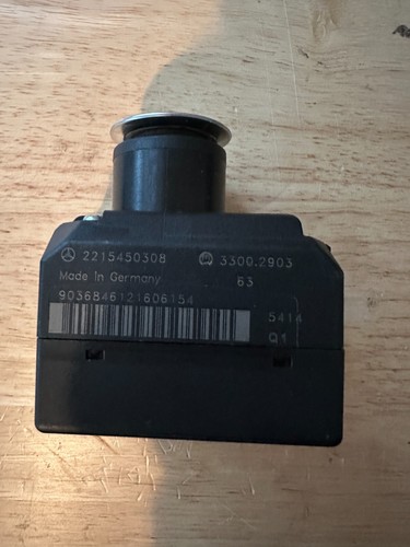 07-12 Mercedes W221 S550 S63 EIS A2215450308 Keyless Electronic ...