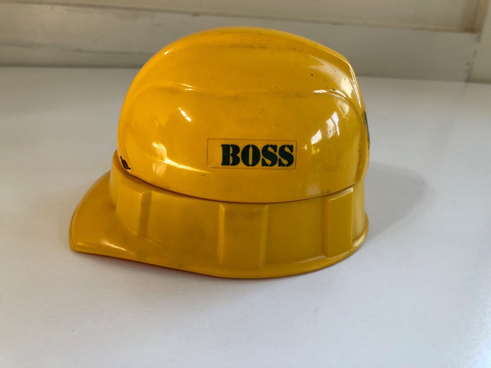 Avon FOREMAN BOSS HARD HAT Full Deep Woods After Shave Empty | eBay