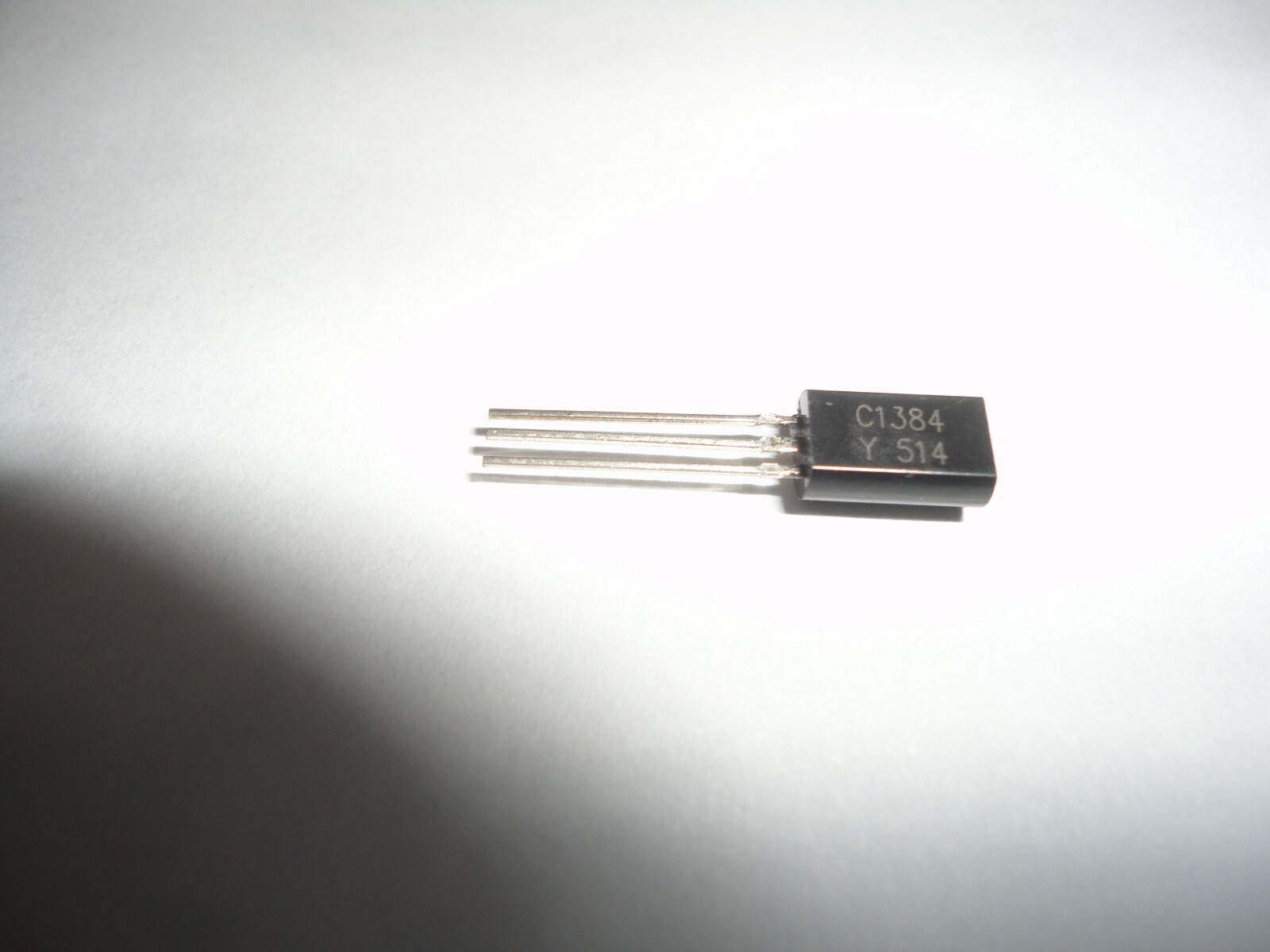 HITACHI TRANSISTOR 2SC1384-Y TO-92L USED IN VARIOUS APPLICATIONS | eBay