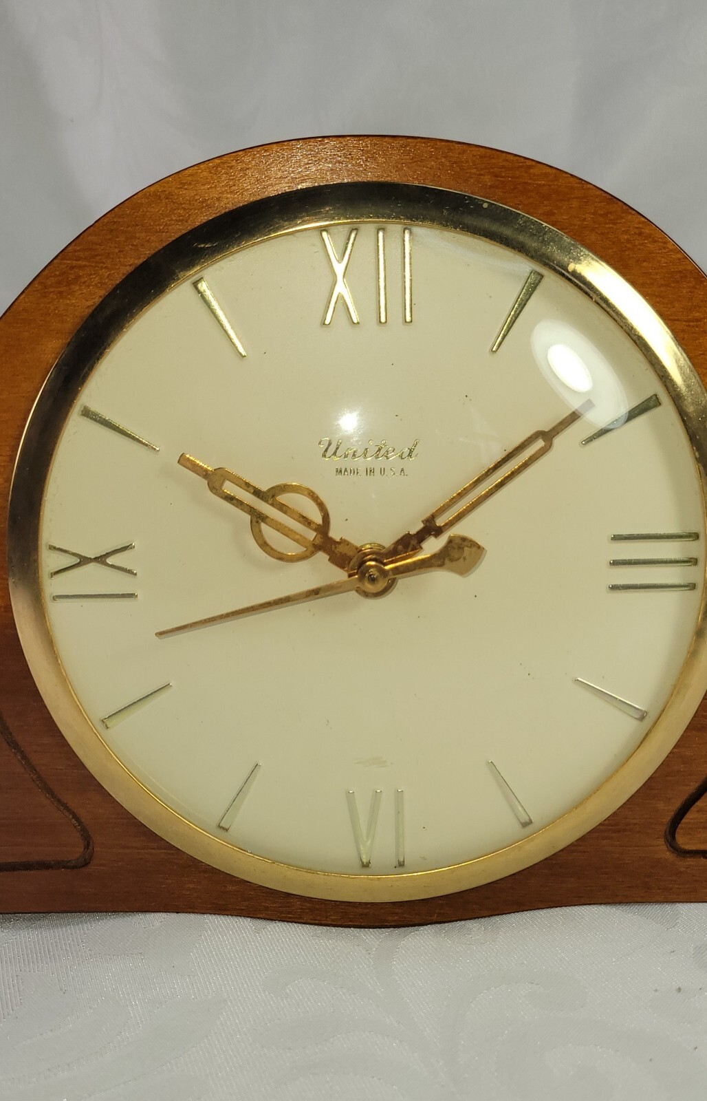 Mantle Clock Vintage United Clock. Beautiful Original Condition ...