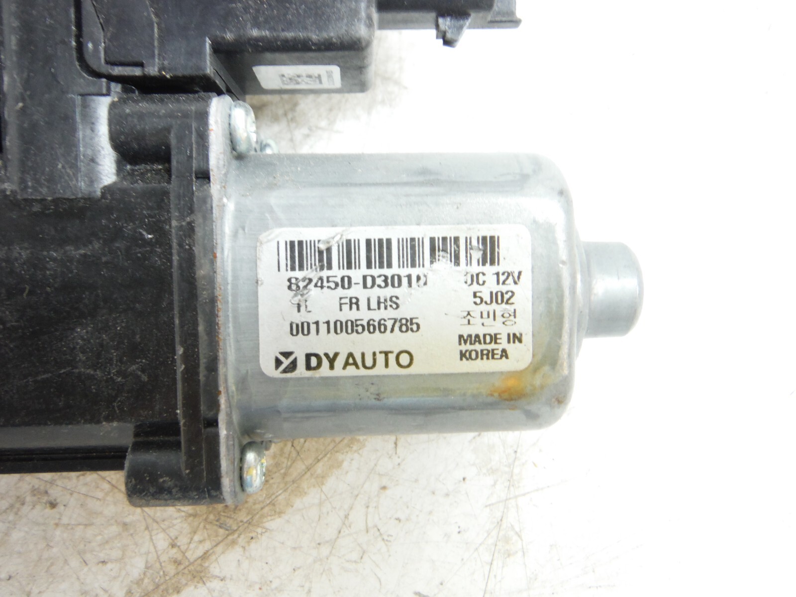 2016-2021 Hyundai Tucson Driver Left Front Window Motor OEM 82450 D3010 ...