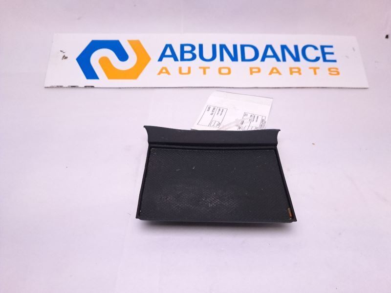 CONSOLE STORAGE TRAY BRACKET fits SUBARU IMPREZA 2017 - 2019 OEM 66273 ...