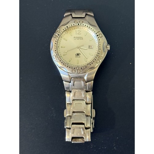 Men's FOSSIL Wrist Watch — Reloj De Hombre Marca FOSSIL Small Chip On ...