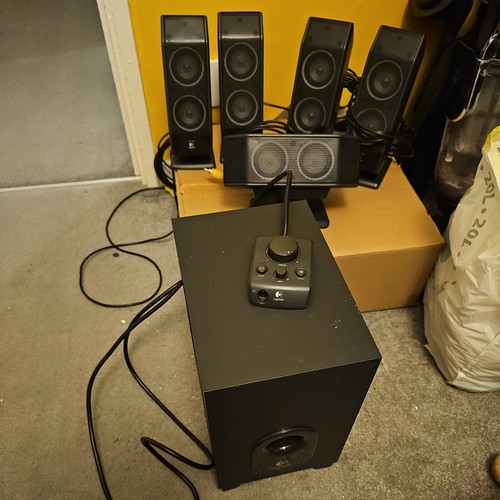 Logitech X-540 5.1 Surround Sound Speaker System with Subwoofer | eBay