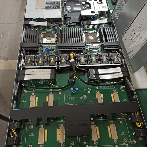 Dell PowerEdge C4140 Server 2X 2.5"/2X LGA-3647 CPU/4X SXM2 NVLink GPU ...