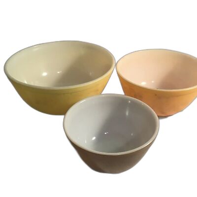 Three Vintage Pyrex Solid Colored Mixing Bowls - 401, 402 and 403 | eBay