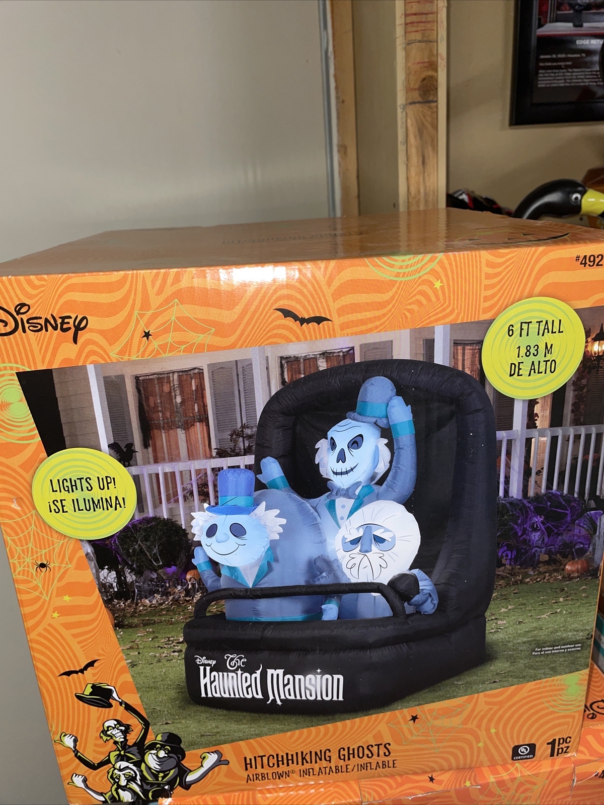 Disney Haunted Mansion Hitchhiking Ghosts Doom Buggy Halloween ...