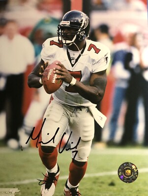 Signed/Autographed Atlanta Falcons Michael Vick 8 x 10 Action Photo COA ...
