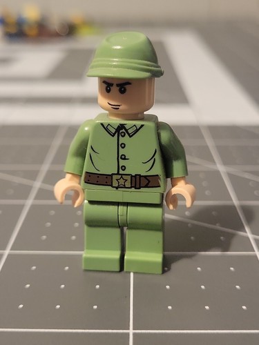 LEGO Russian Guard 2 Minifigure 7625 7626 Indiana Jones Soldier Crystal ...