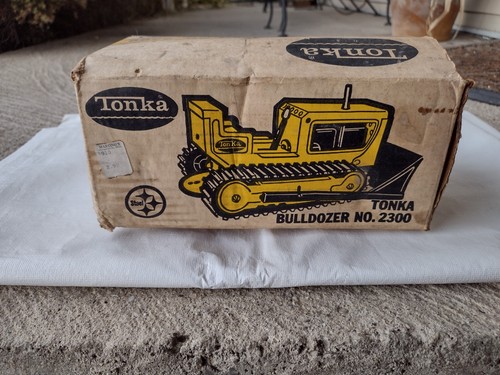 VINTAGE TONKA TOYS BULLDOZER NO. 2300 EMPTY CARDBOARD BOX PRICE TAG ON ...