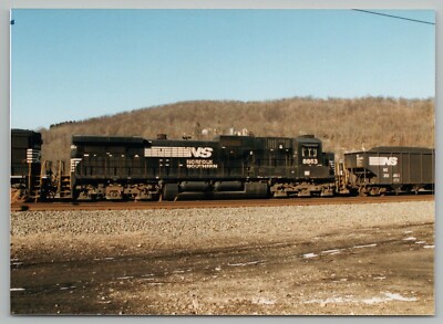 Railroad Photo - Norfolk Southern #8863 Diesel Locomotive 1990s Freight ...