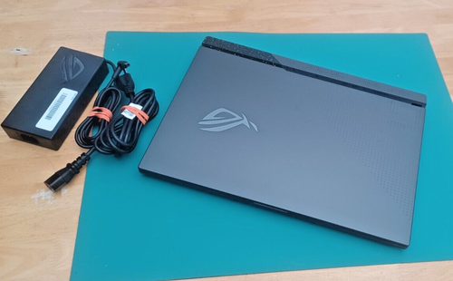 ASUS ROG Strix G713RC-RS73, 17.3'', AMD Ryzen 7 6800H, 16GB RAM, 512GB ...
