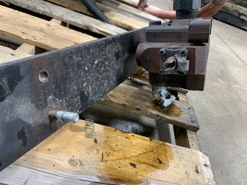 Mack Wet Kit 50 Gallon Tank Chelsea PTO 329860-12X and Pump From 2015 ...