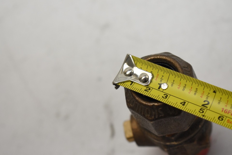 Mueller 110 Awwa IP Thread Compression 3/4" IPS PE Pipe Ball Valve B ...