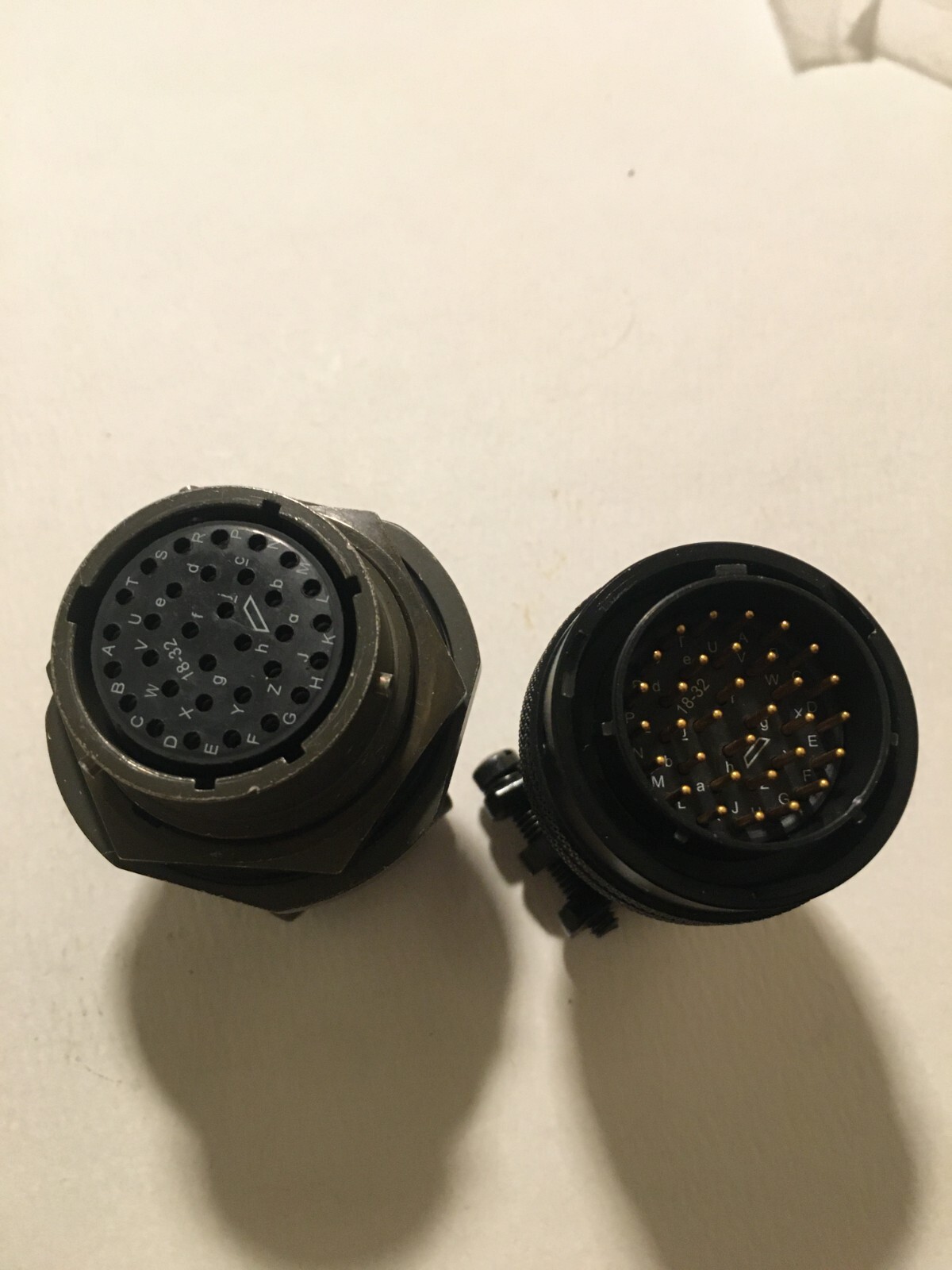 CONNECTOR AMPHENOL PT06E-18-32P MATED PT07E-18-32S | eBay