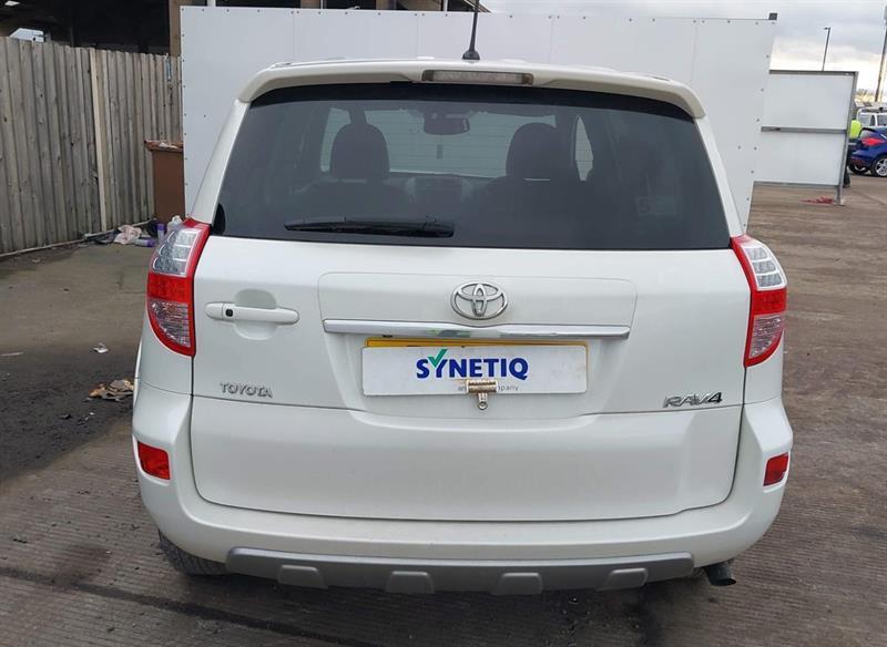 Beforward Toyota Rav4 Toyota RAV4 2015 2.5L Automatic 4WD Elite