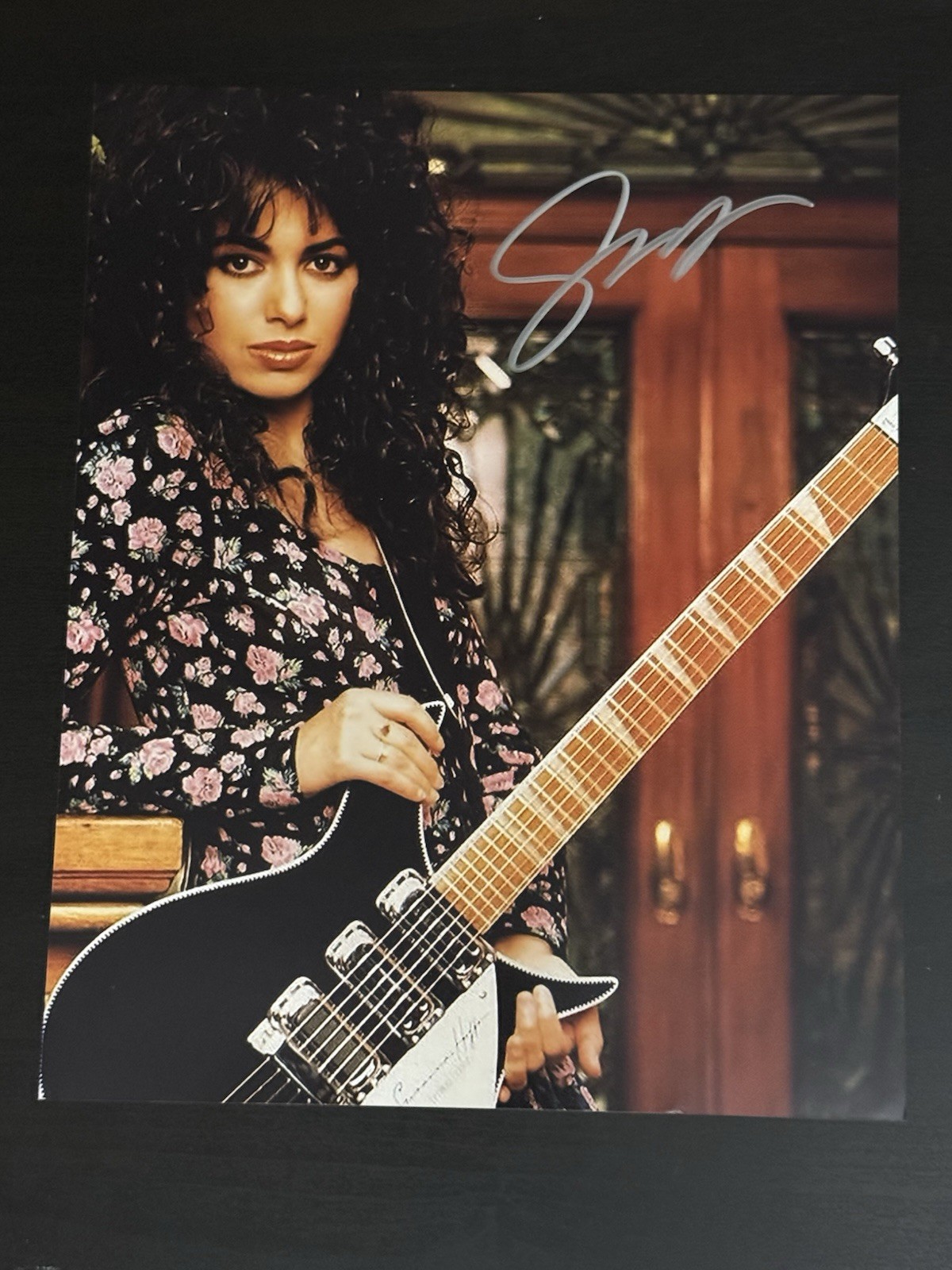SUSANNA HOFFS SIGNED 8 X 10 PHOTO LEAD SINGER THE BANGLES WALK LIKE AN ...