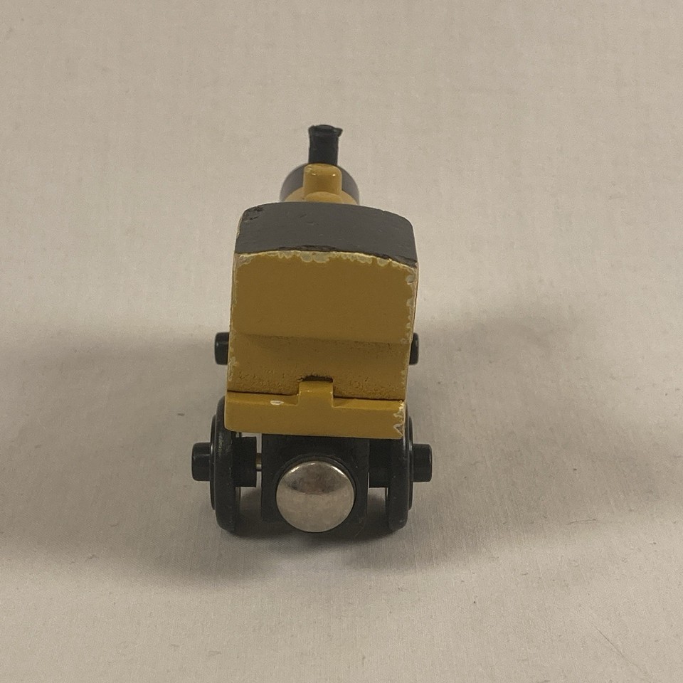 Thomas The Train Wooden Railway DUNCAN #6 Yellow Tank Engine Vintage ...