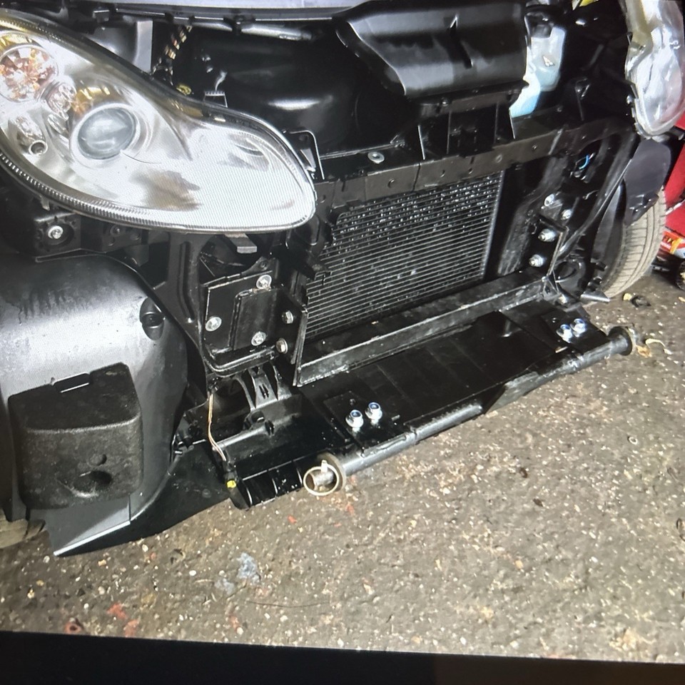 TowTal Motorhome Car Towing A Frame With Smart Car Attachment Bracket ...