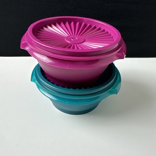 Tupperware Classic Servalier Bowls Set Dark Pink & Dark Green Set of 2 ...