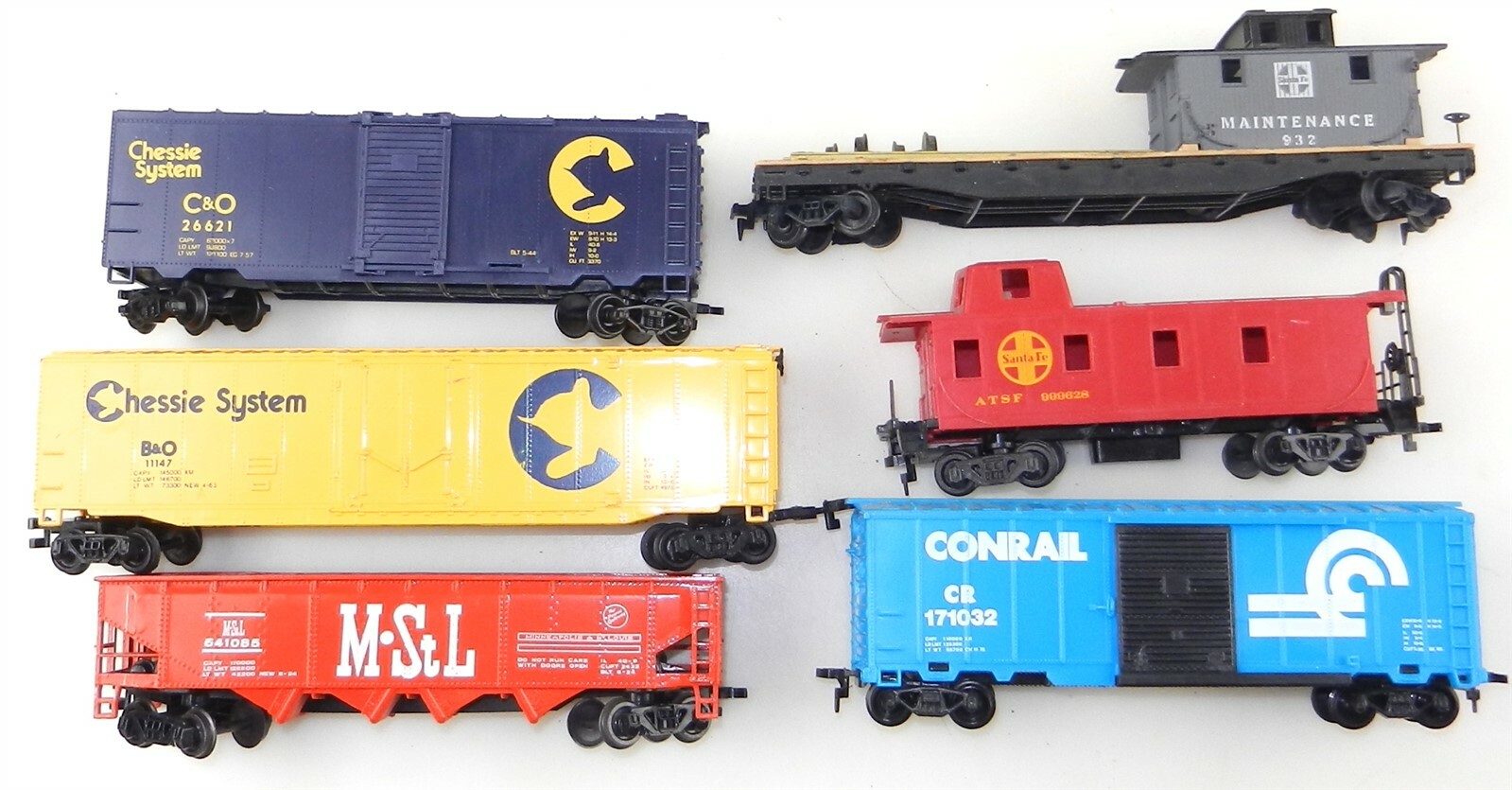 Lot of 6 HO Freight Cars Santa Fe Caboose & Maintenance Conrail C&O Box ...