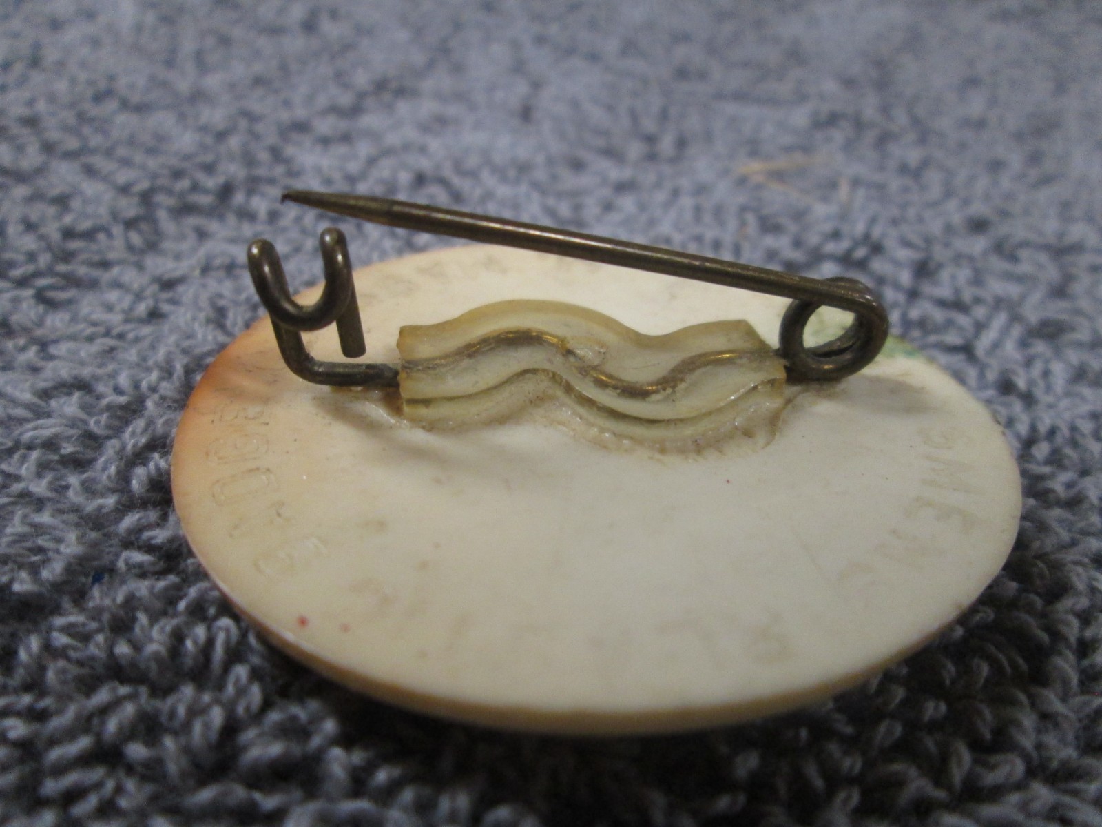 VTG 1921 LEHIGH CO. PA FISH + GAME ASSN DEER HEAD PIN BACK BUTTON BADGE ...