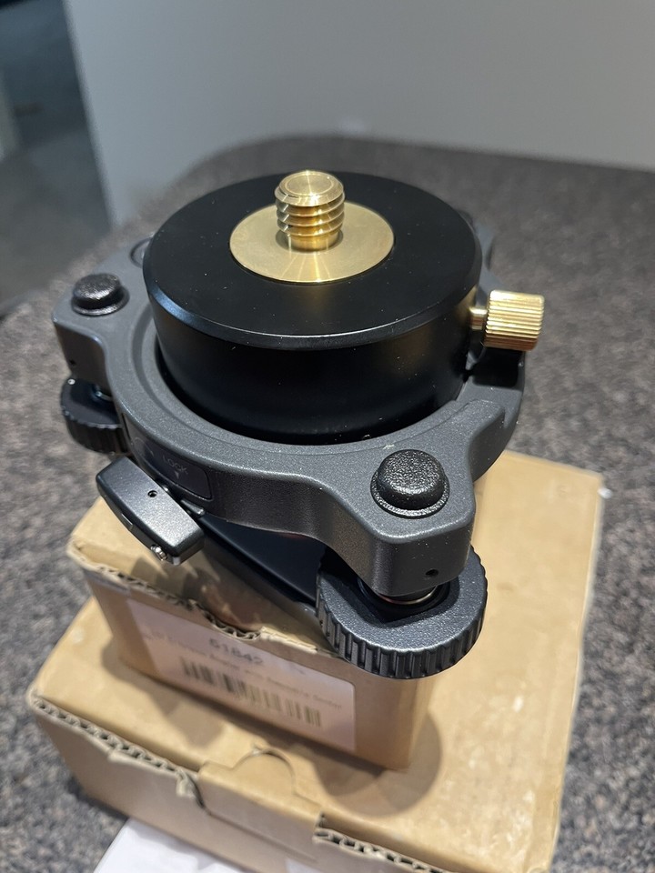 Topcon Tribrach TR-112 with L17 Tribrach Adapter Removable Center | eBay