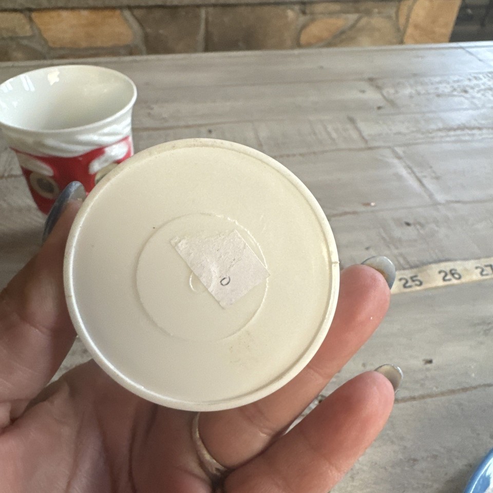 Vintage 1950’s Pair Of Plastic Santa Claus Cups Lenticular Magic Google ...