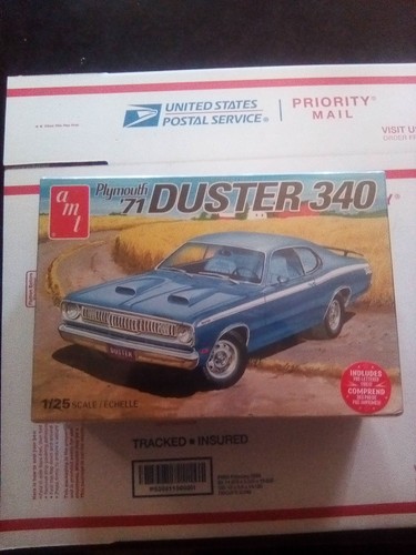 AMT PLYMOUTH '71 DUSTER 340 Plastic MODEL KIT (sealed) | eBay