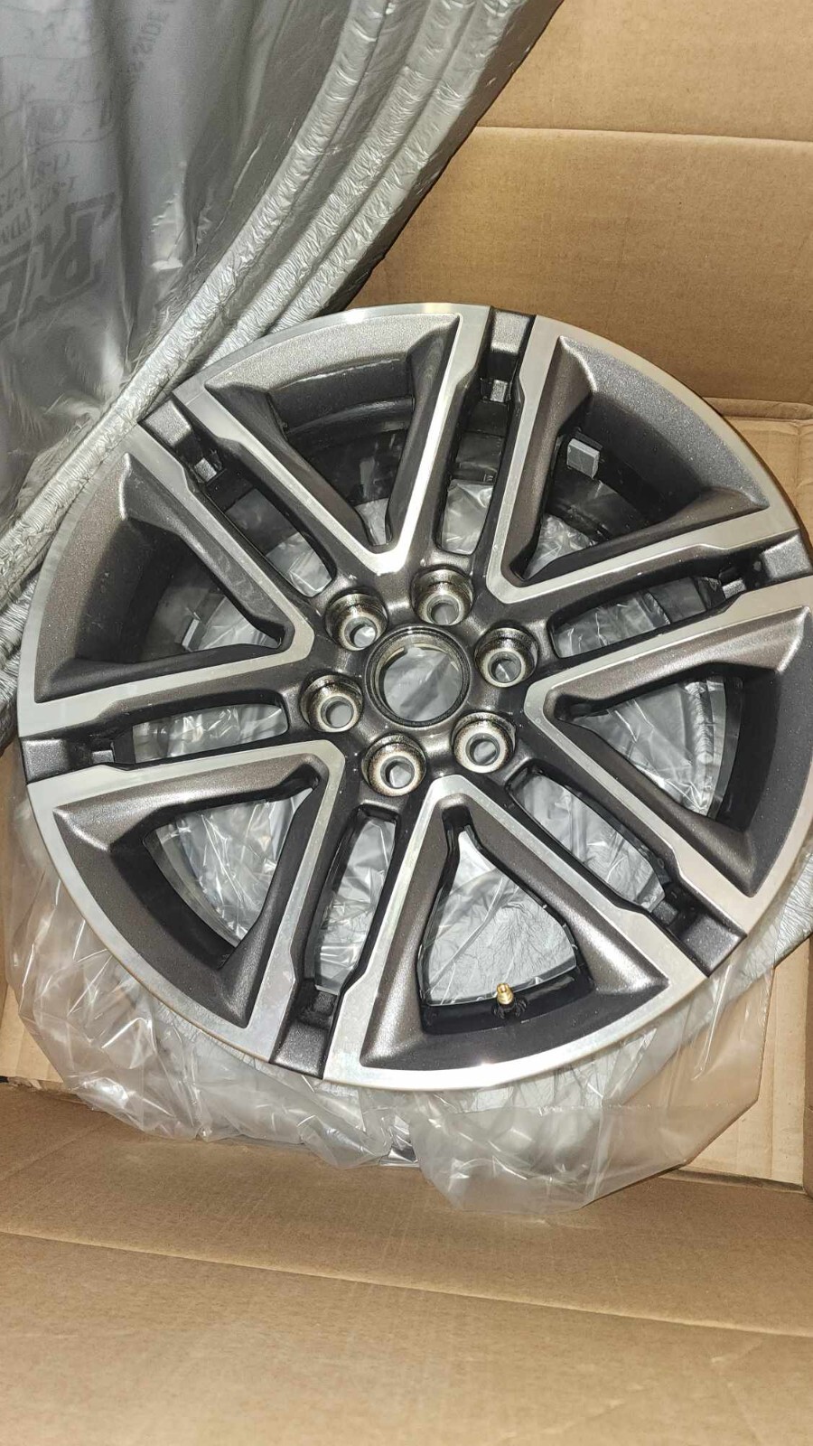 18x8 5 Chevy Colorado Wheels 6x120 Bolt Pattern Aluminum 4 Set 2020