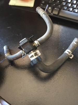 TOYOTA 17303-0A010 FUEL VAPOR EMISSION HOSE VALVE OEM CAMRY ELBOW ...