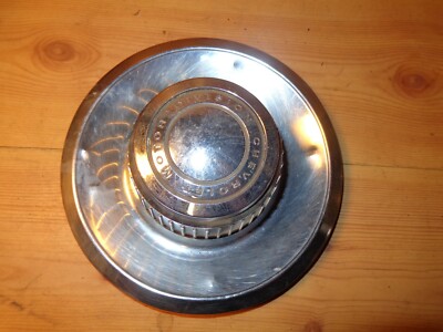 Chevrolet Motor Division Wheel Hub Cap Chevy GMC Jimmy Blazer C10 C20 ...