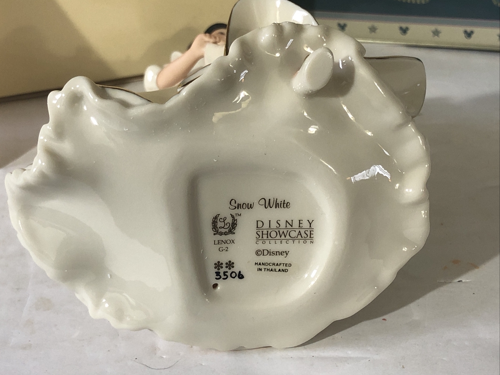 LENOX DISNEY SHOWCASE COLLECTION 7 1/4" SNOW WHITE FIGURINE 1998 COA ...
