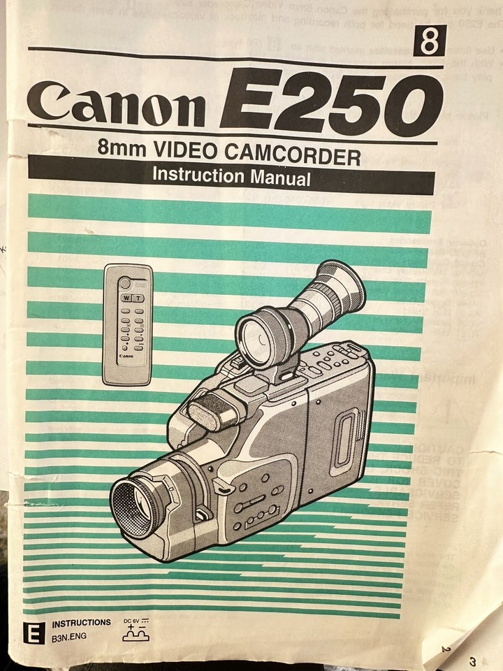 Canon Canovision 8 E250 Video Camcorder and Hard Case & Accessories ...