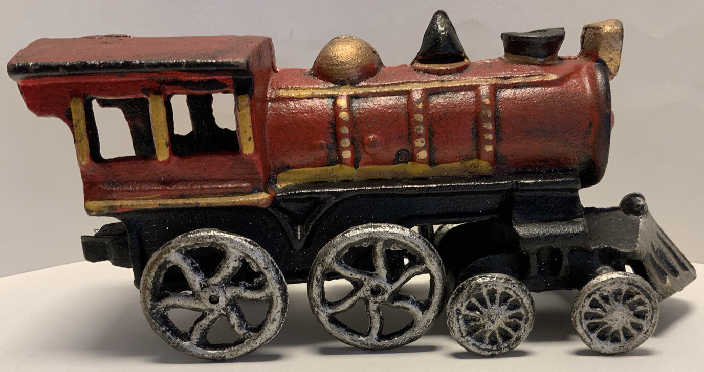 Vintage Cast Iron Steam Engine W/Cattle Catcher and Cast Iron Wheels ...