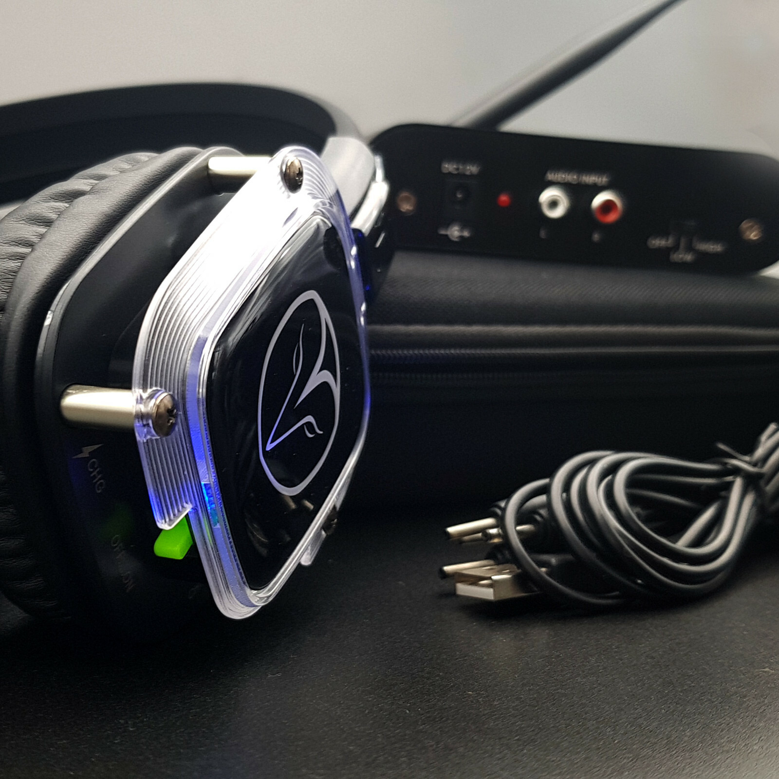 50 x Silent Disco Headphone Kit + Rechargable Transmitter + FREE CASE ...