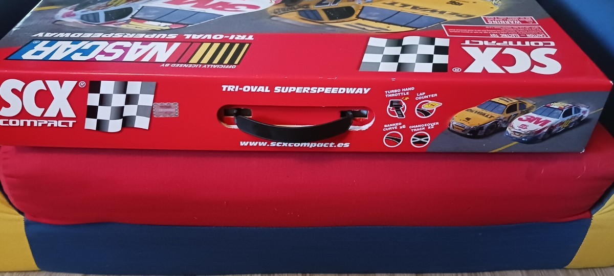 Scx Tri Oval Superspeedway Oval Track Racing Wikipedia