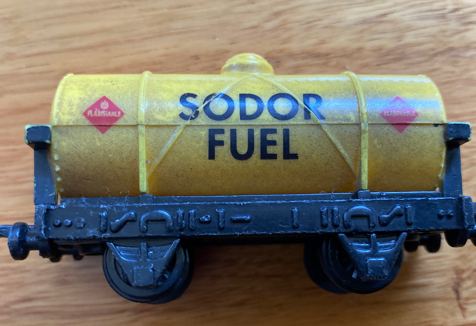 Thomas & Friends Railway Train Tank Engine Sodor Fuel Tanker Car 1993 ...