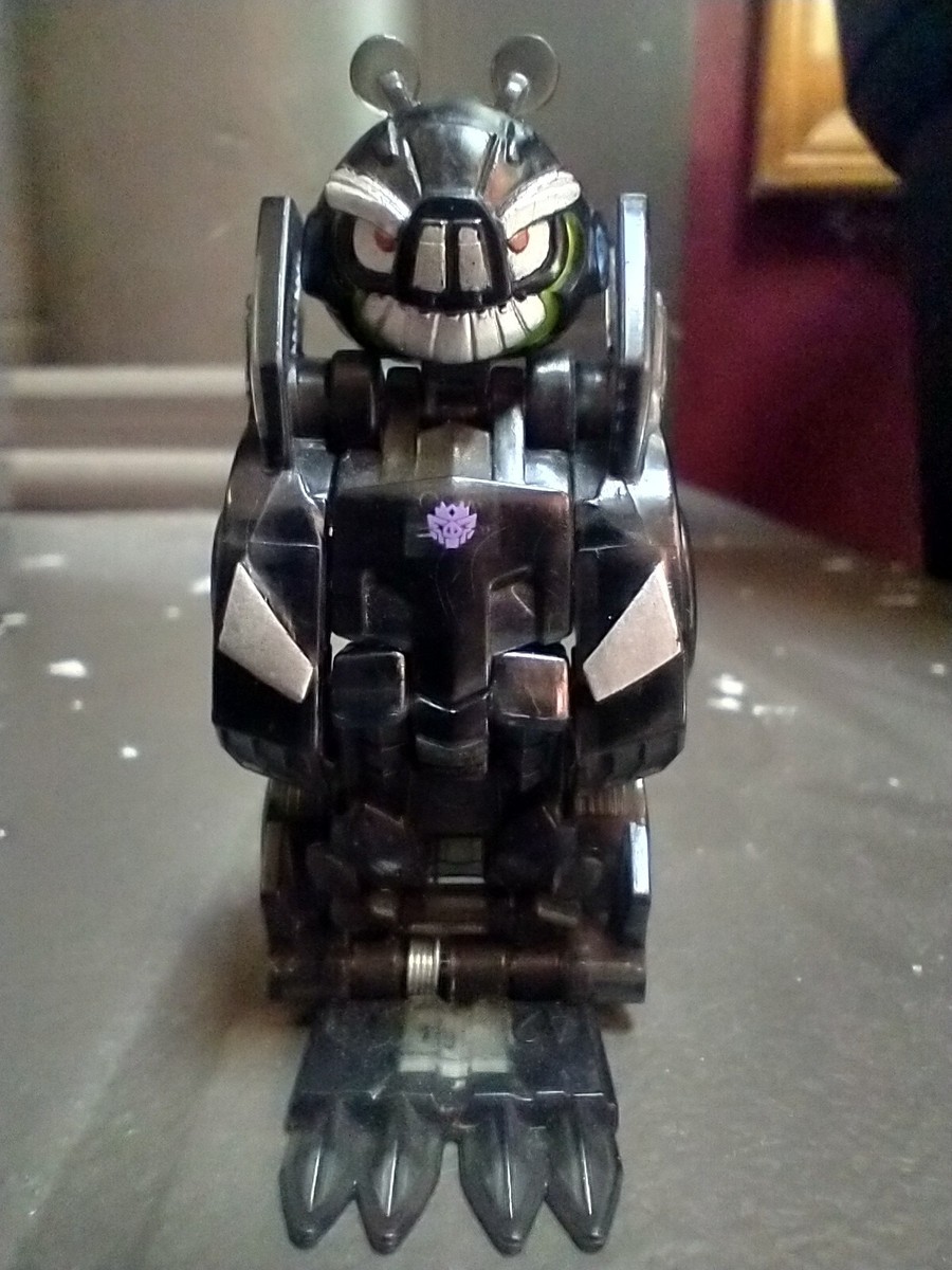 Angry Birds Transformers Lockdown
