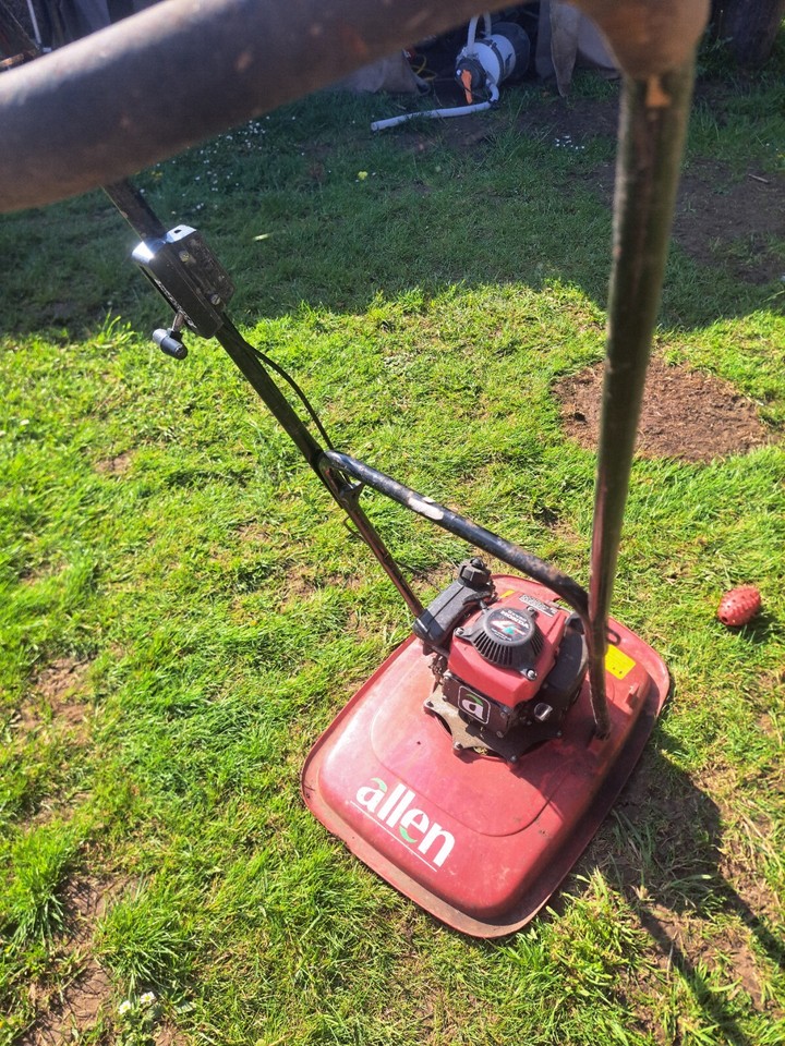 Allen Hover Mower Honda Engine Speare Or Repair | eBay