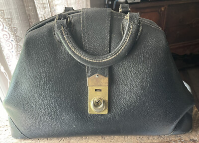 VINTAGE LEATHER DRs MEDICAL BAG-BMS stamped on bottom KOOL OLD LOOK TO ...
