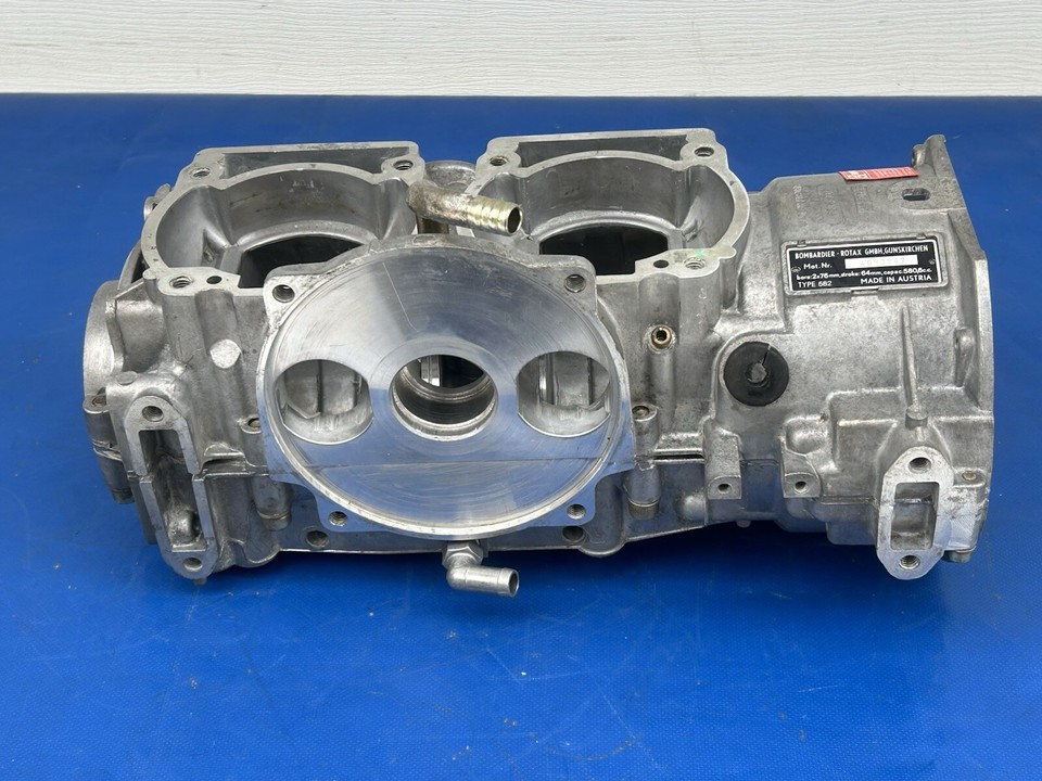 582 Rotax 886-466 Engine Case Crankcase Engine Block Ultralight ...