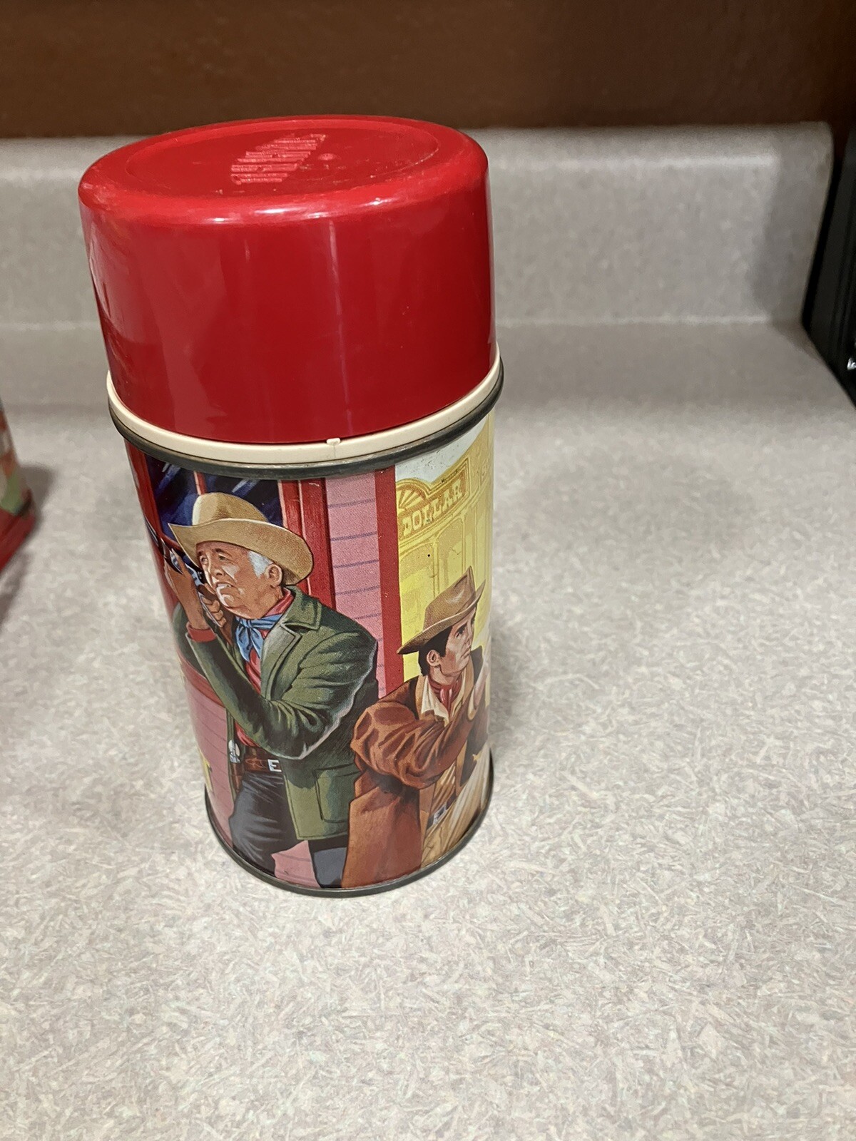 VINTAGE RARE "THE GUNS OF WILL SONNETT" METAL LUNCH BOX WITH THERMOS ...
