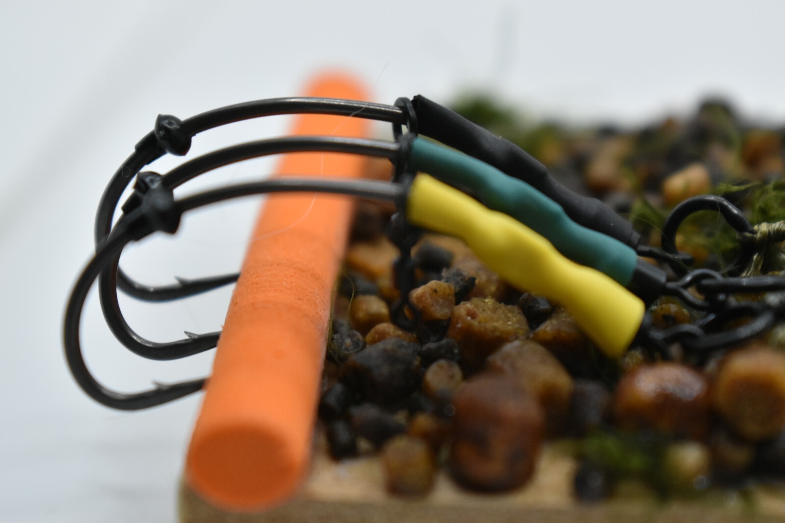 3 or 5 Korda Dark Matter Ronnie - Spinner rigs for Solid PVA Bags ...