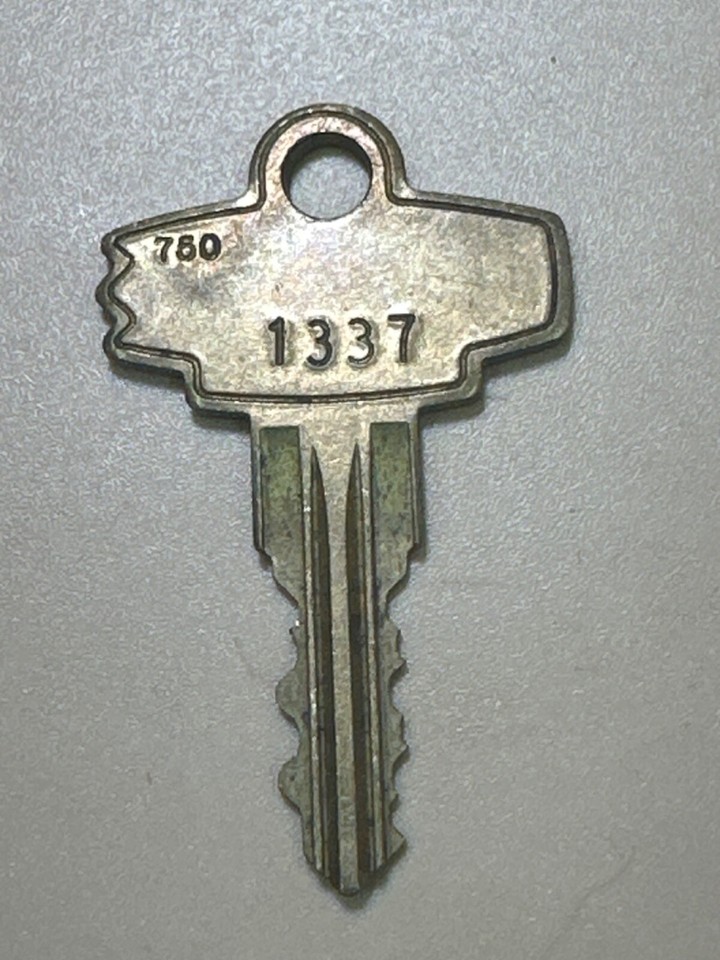 Vintage Factory FORT LOCK Key #1337 | eBay