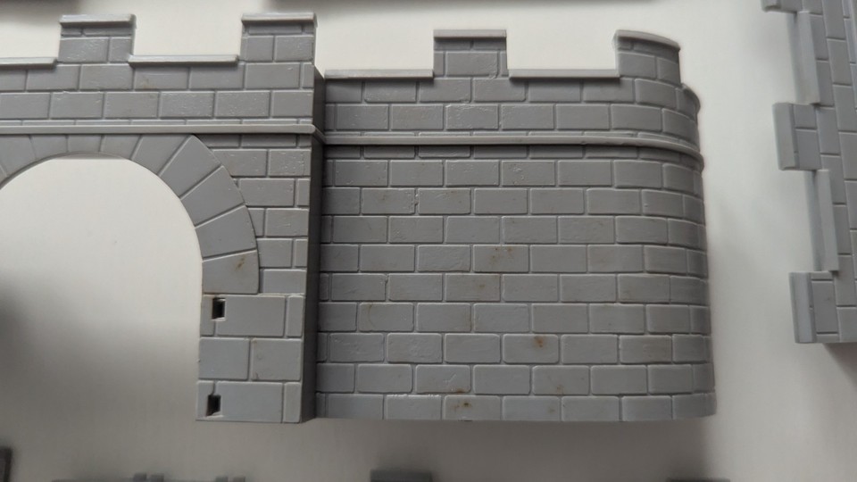 Airfix Roman Fort Snap Together Model 1706-198 - See Description ...